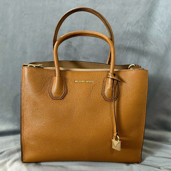 MICHAEL Michael Kors | Bags | Michael Kors Leather Mercer Convertible ...